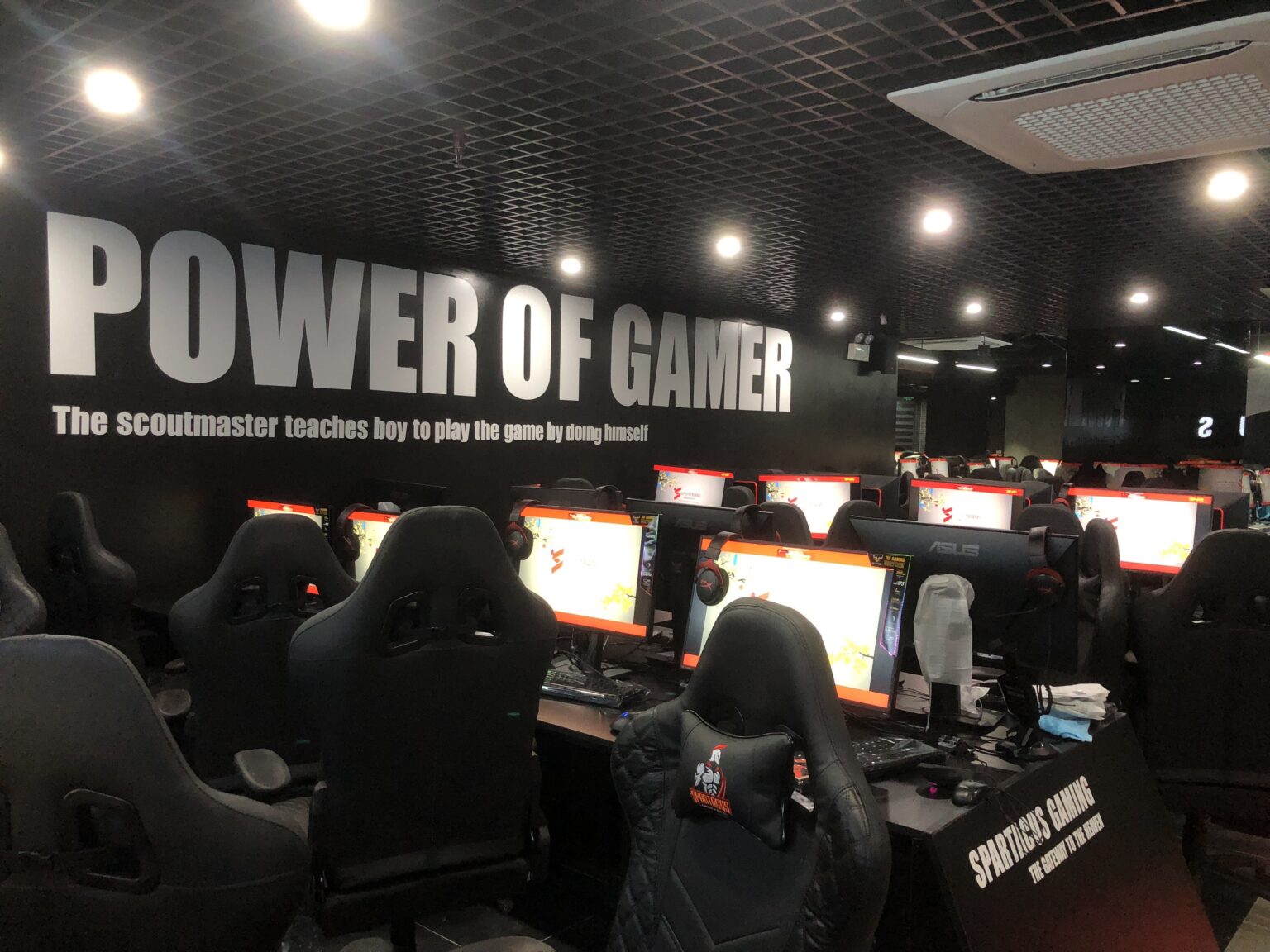 Lắp Đặt Phòng Net, Cyber Game Trọn Gói, Hỗi Trợ Trọn Đời.